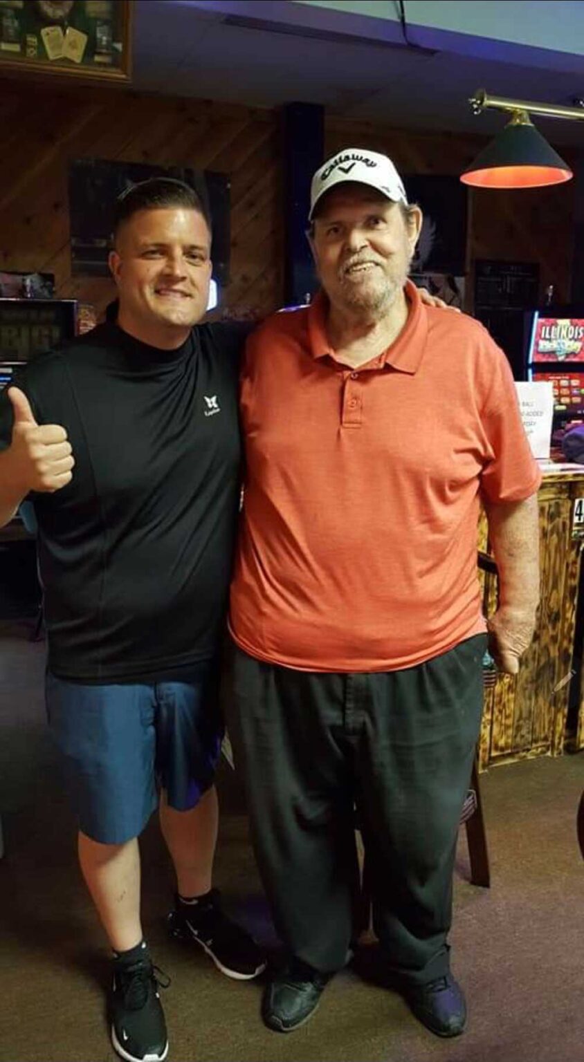 Pics with Buddy Hall - Crossroad Cues