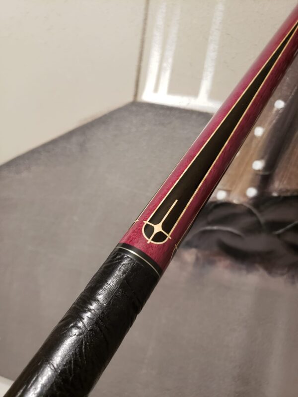 Shurtz Cue by Bob Owen – Crossroad Cues