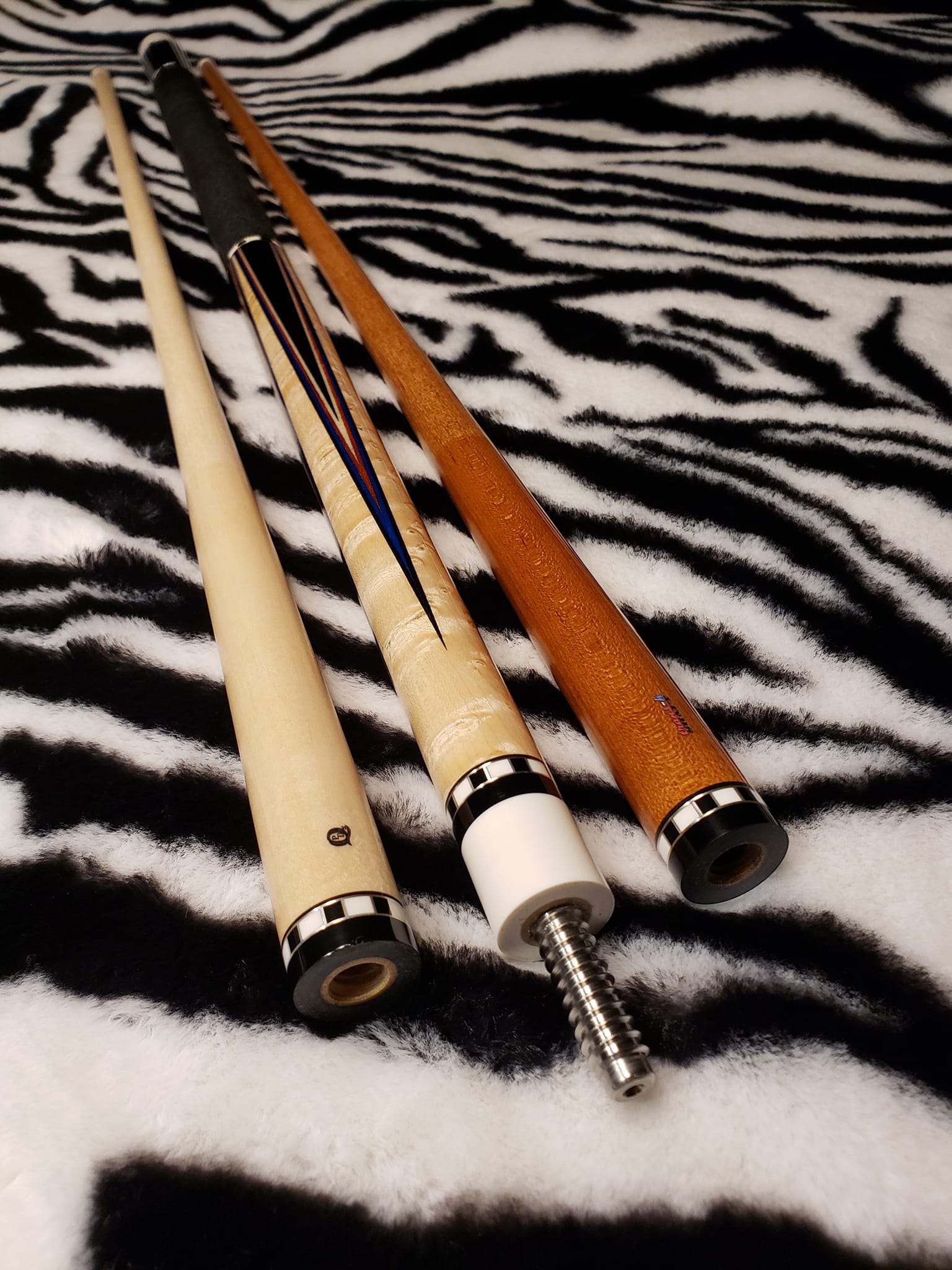 Mike Capone Custom Cue – SOLD! - Crossroad Cues