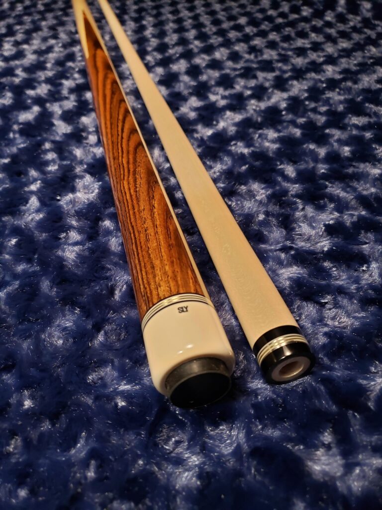 Castillo Custom 4×7 Case – SOLD! – Crossroad Cues