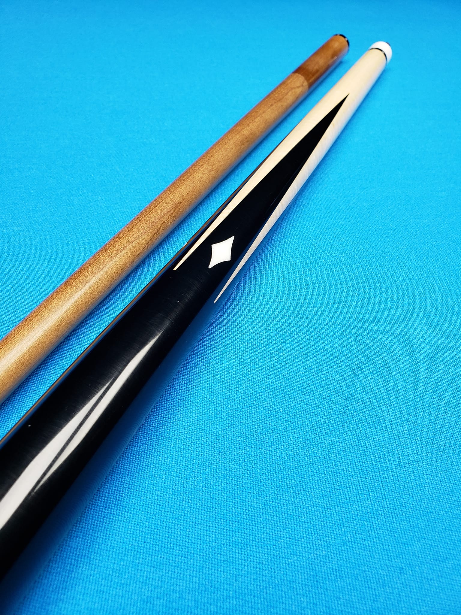 Douglas Moore Full Splice – SOLD! - Crossroad Cues