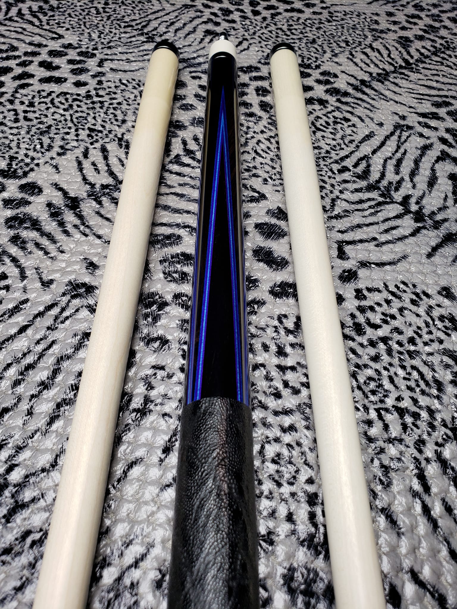 Sly Custom Cue – SOLD! - Crossroad Cues