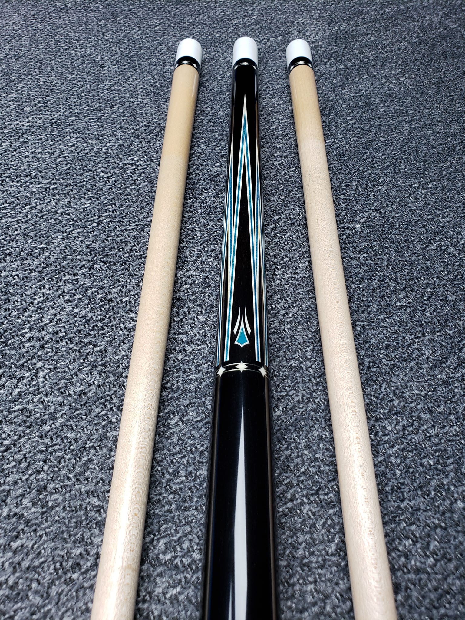 Carmeli Wrapless – SOLD! - Crossroad Cues