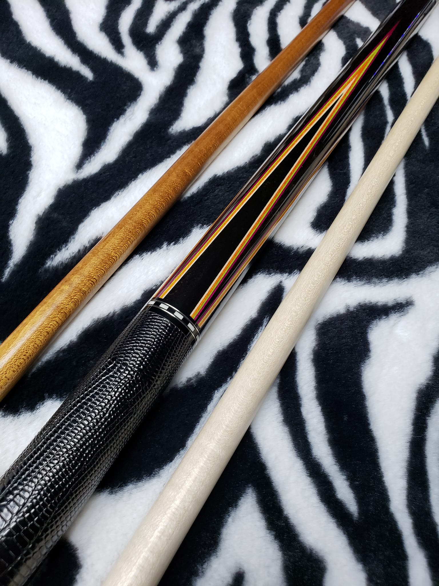 Jim Pierce Custom Cue – SOLD! - Crossroad Cues