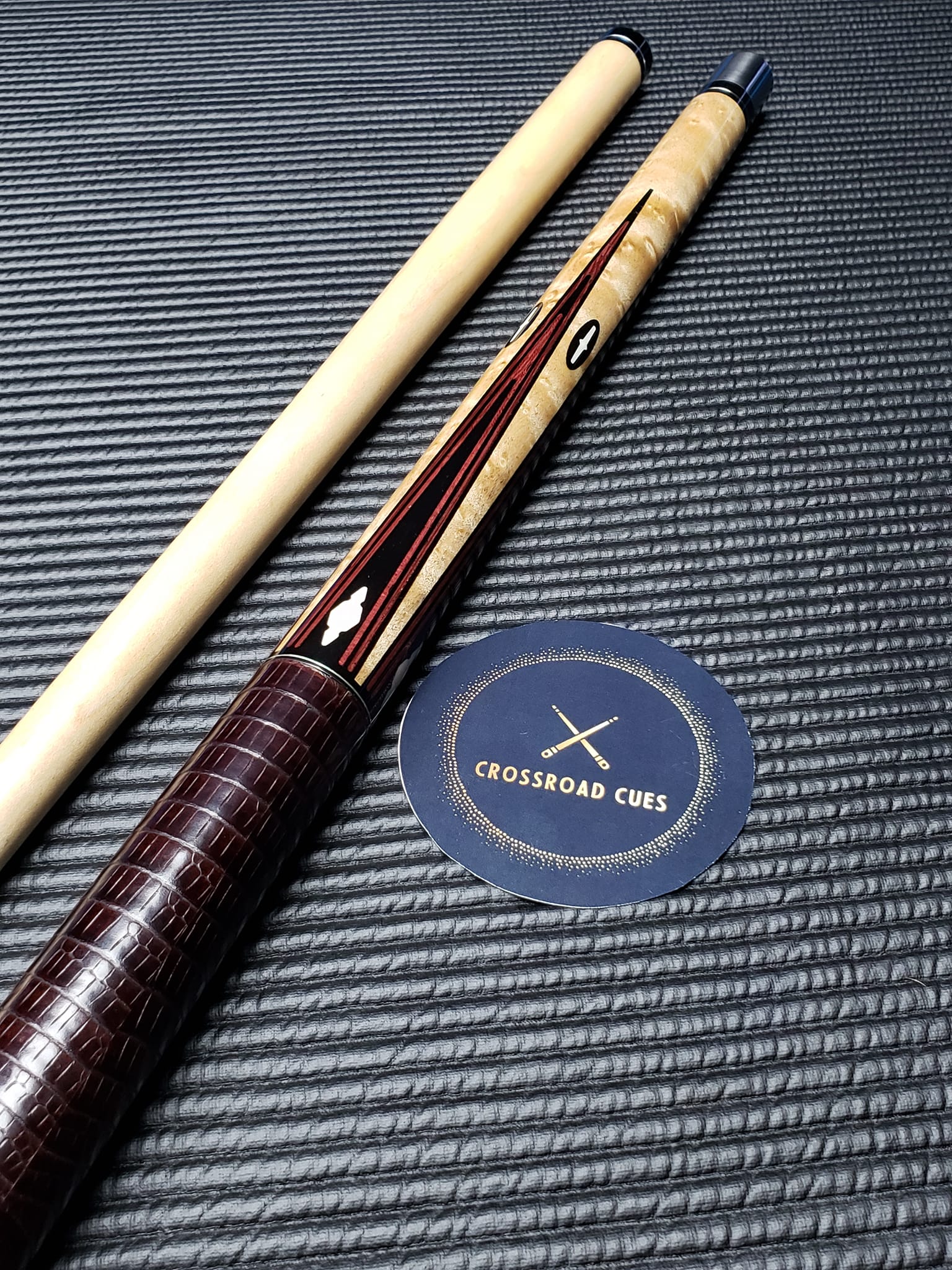 Schon Old School – SOLD! - Crossroad Cues