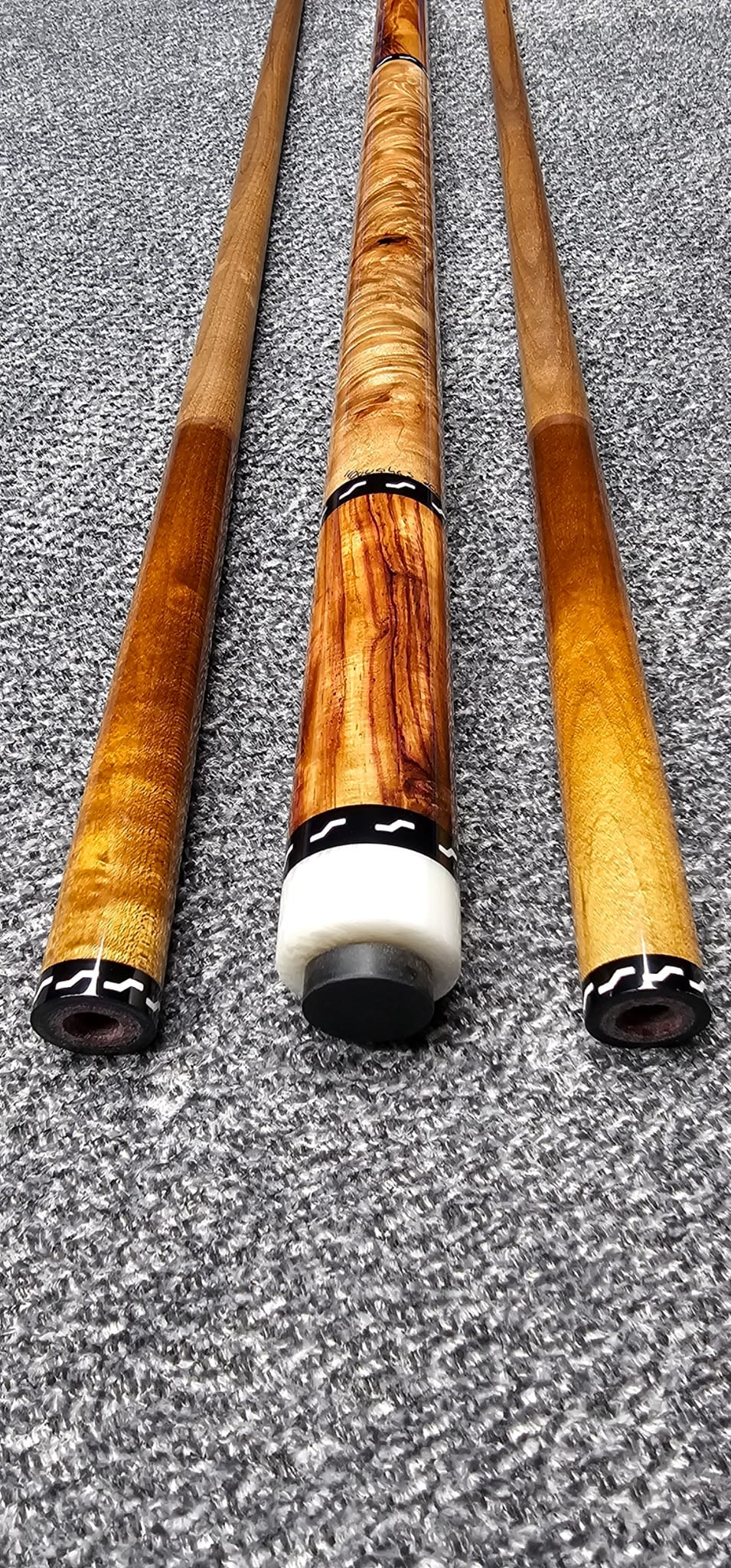 Doug Moore New Wrapless – SOLD! - Crossroad Cues