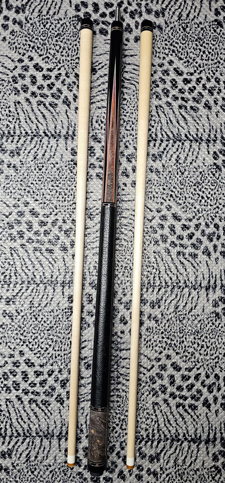 Ott Stunning Custom Eight Pointer – SOLD! - Crossroad Cues