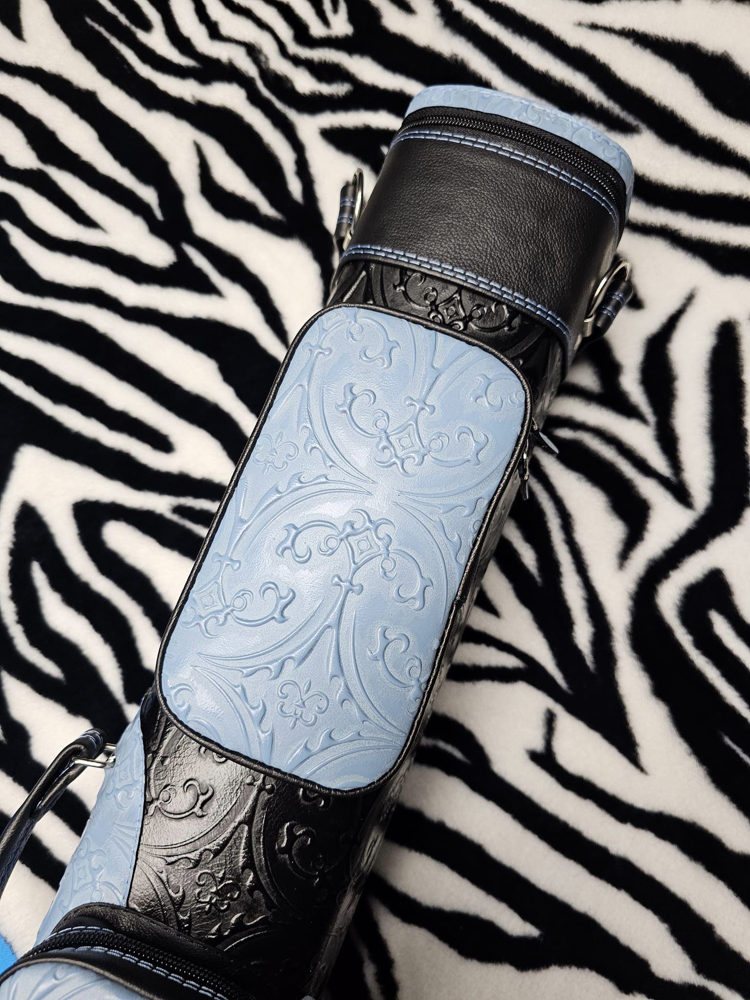 #8 Whitten 3×6 Heraldic Black & Sky Blue – SOLD! - Crossroad Cues