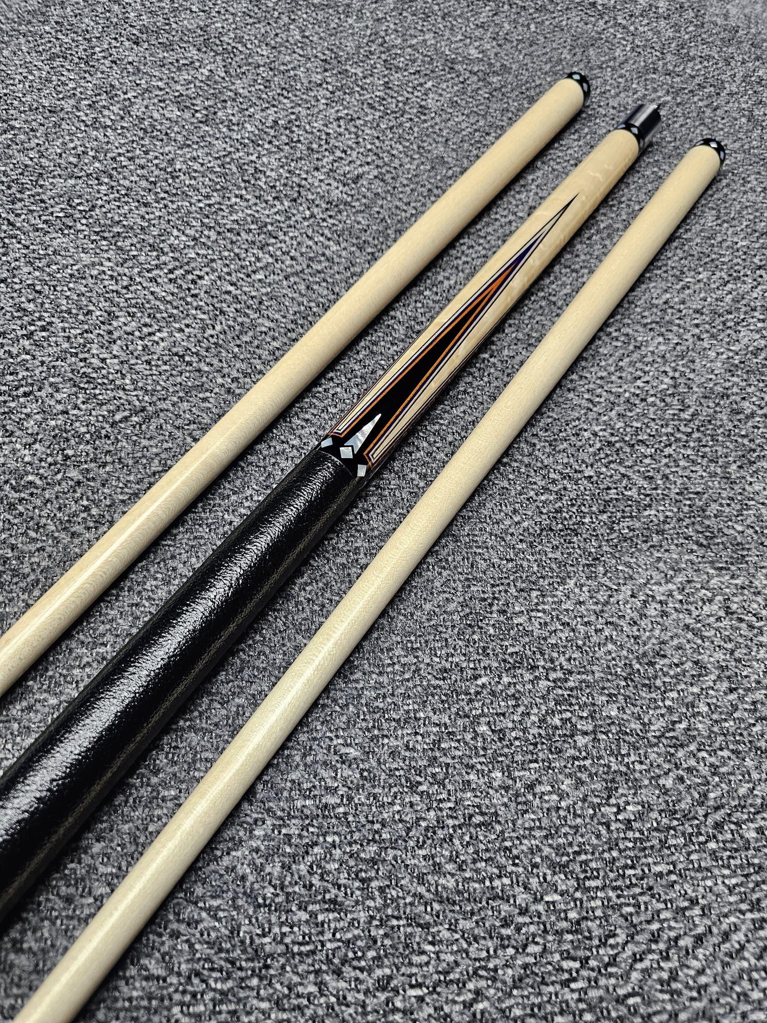 Bob Runde New Bridged Point Cue – SOLD! - Crossroad Cues