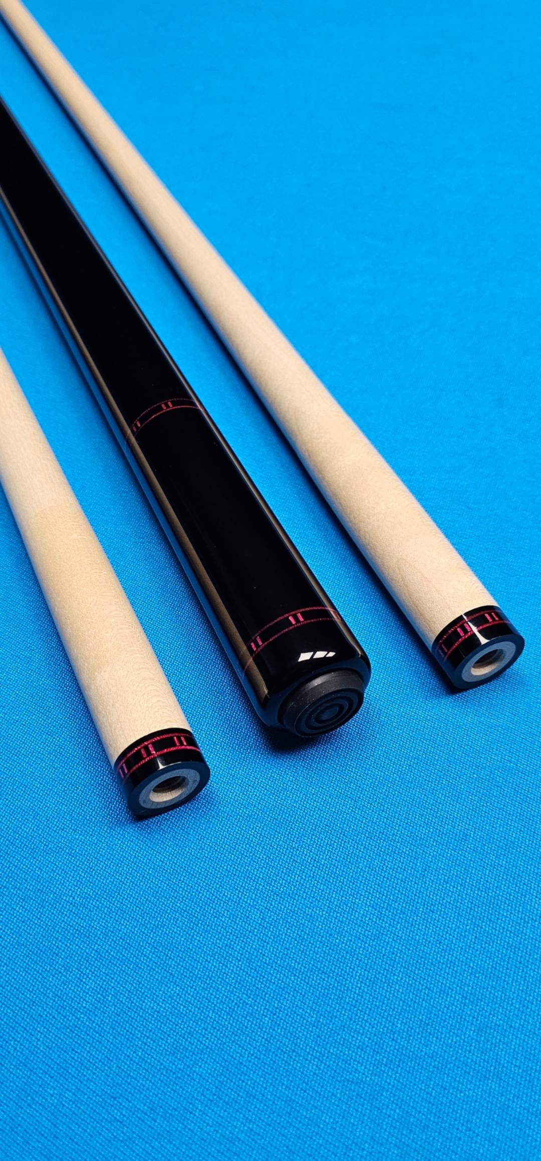 Aaron Astle 2024 Gabon Ebony Cue – SOLD - Crossroad Cues