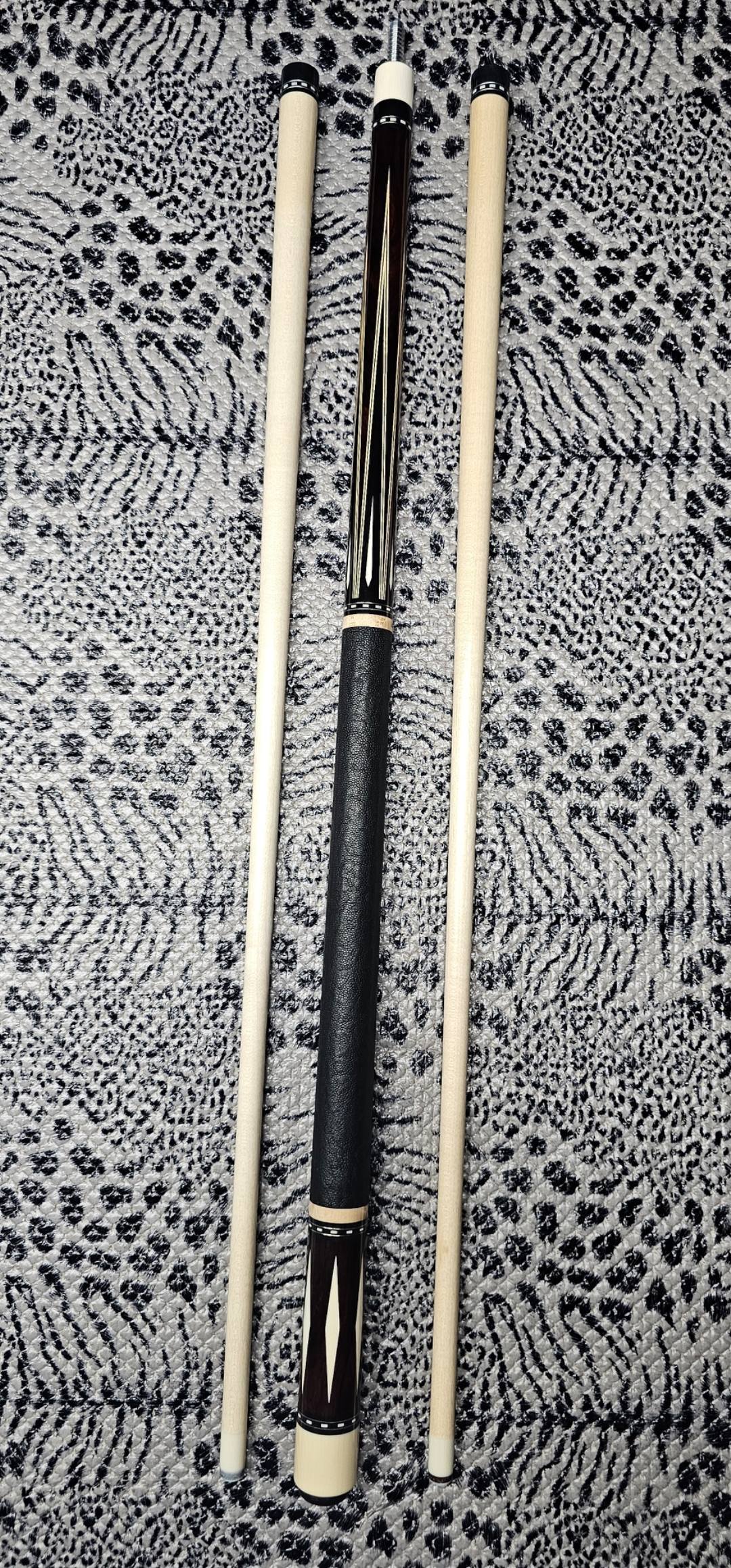 Ariel Carmeli Custom Cue – SOLD! - Crossroad Cues
