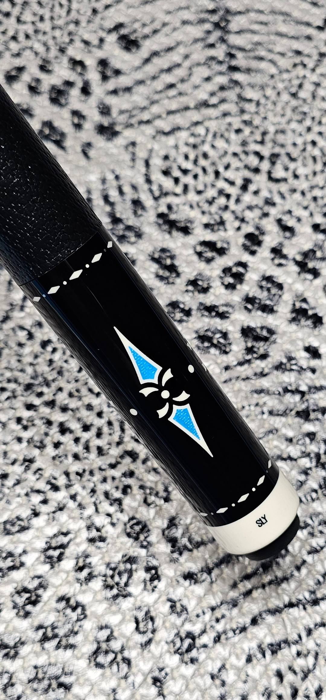 Sly Tulipwood Custom Cue - Crossroad Cues