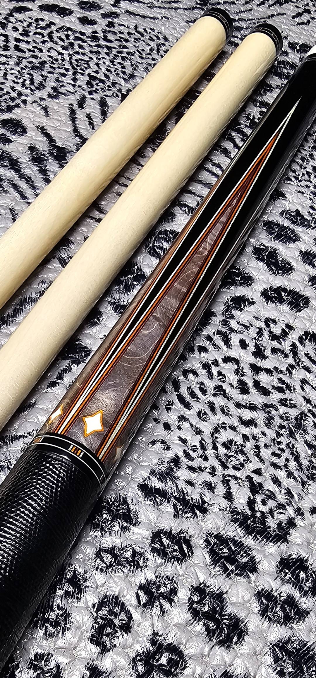 Ott Stunning Custom Cue – SOLD! - Crossroad Cues