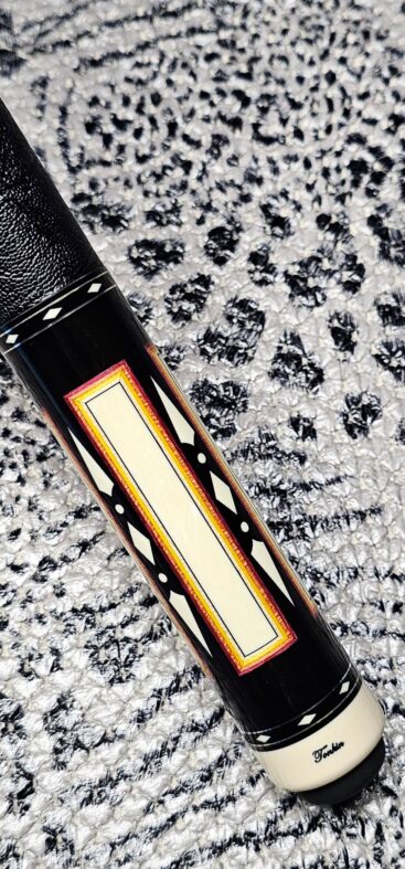 Tonkin All Ebony Custom Cue - Crossroad Cues