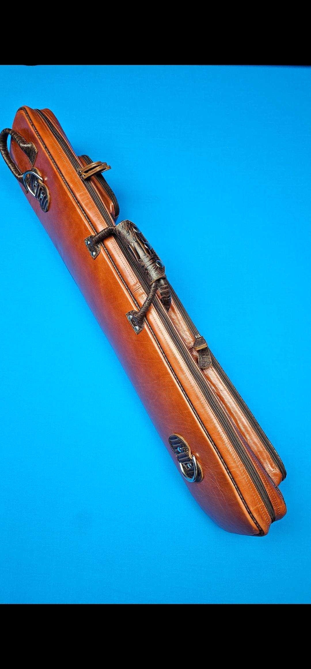 Castillo 4×8 Custom Apricot Leather Case - Crossroad Cues