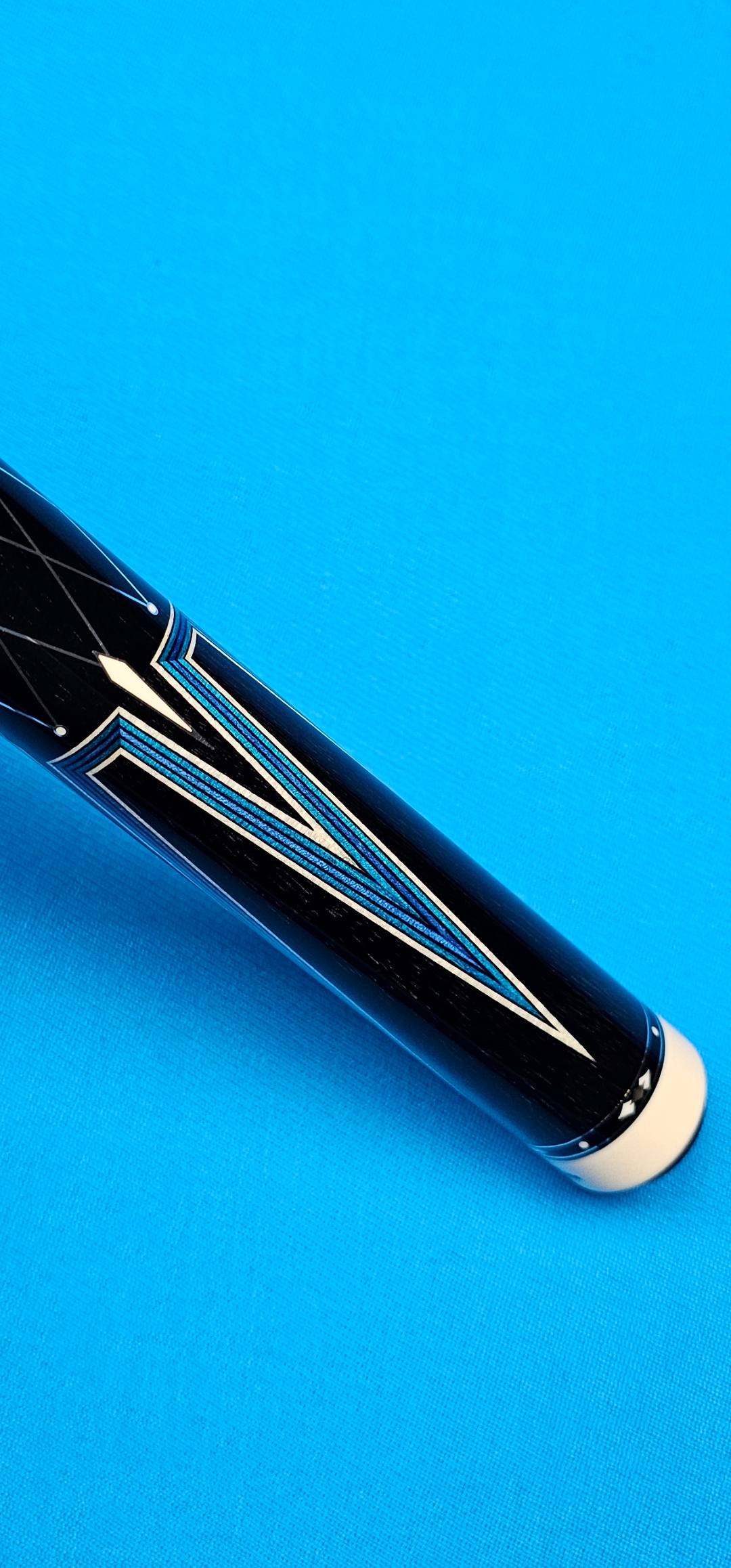 Pete Tonkin Monster Wrapless Cue – SOLD! - Crossroad Cues